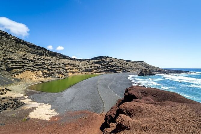 Lanzarote Volcanoes Tour Departing From Fuerteventura - Itinerary and Activities Included