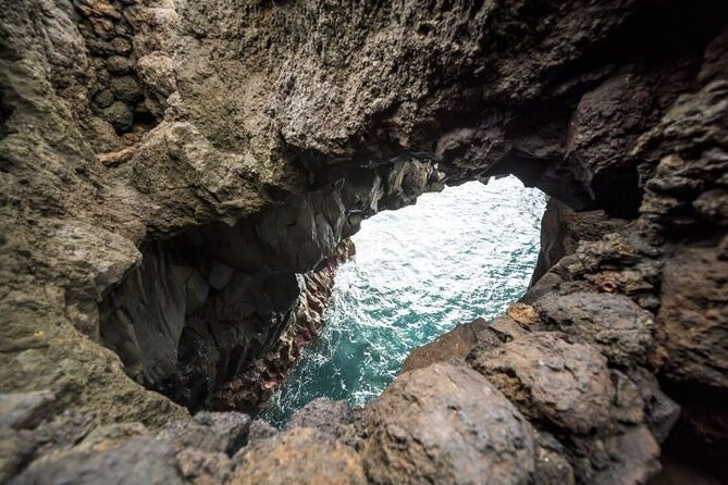 Lanzarote Volcanoes Tour Departing From Fuerteventura - Customer Support and Cancellation Policy