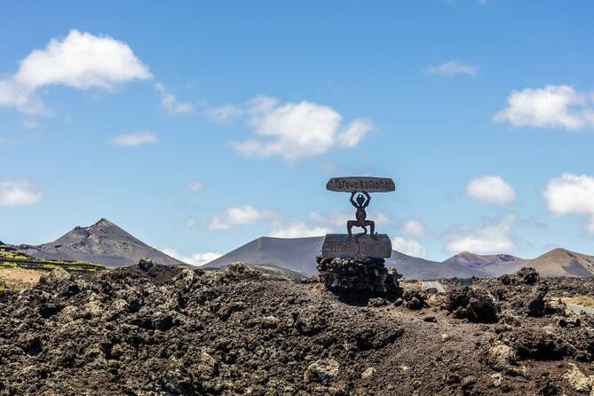 Lanzarote Volcanoes Tour Departing From Fuerteventura - Tips for a Memorable Tour Experience