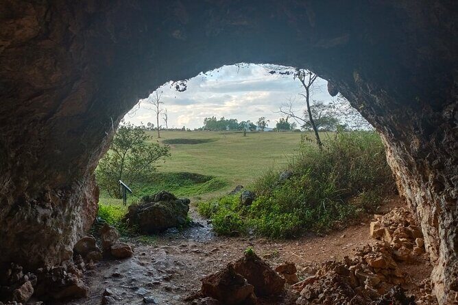 Laos tours package plain of jars to Luang prabang - FAQ