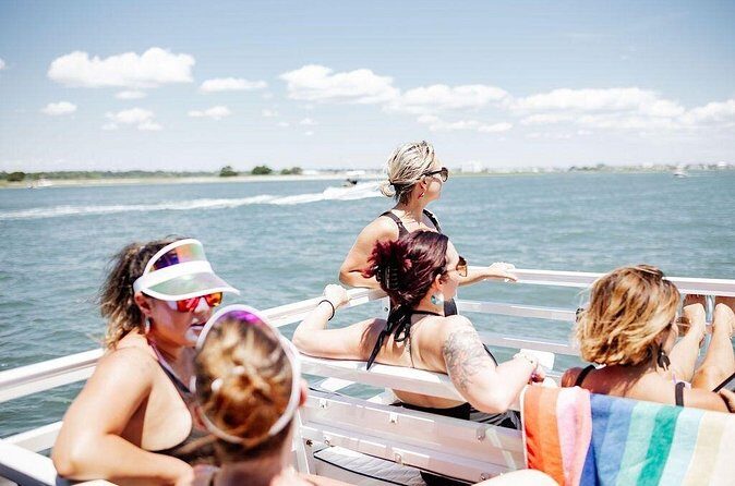Large Group Island Hopping Private Cruise - Who Is This Tour Best For?