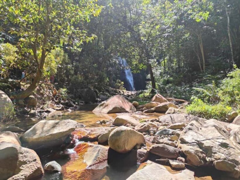 Largest zipline/Cave & Biausevu waterfall Discovery tour - An In-Depth Look at the Adventure