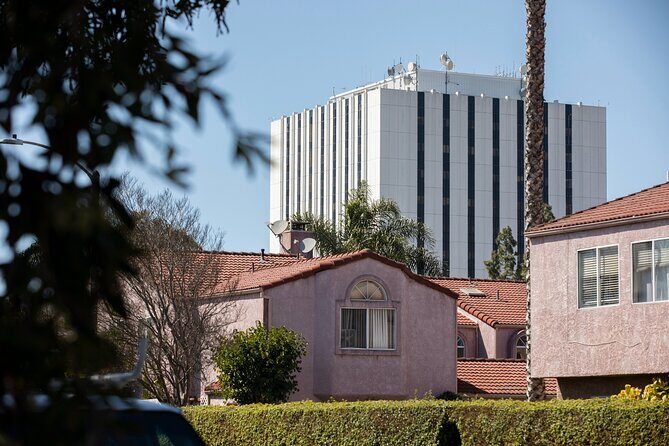 LAs Architectural Wonders A Historic Walking Tour - Final Thoughts: Who Is This Tour For?