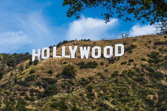 LA's Iconic Tour: Celeb Homes, Walk of Fame, Rodeo & Santa Monica - An In-Depth Look at the Tour Experience
