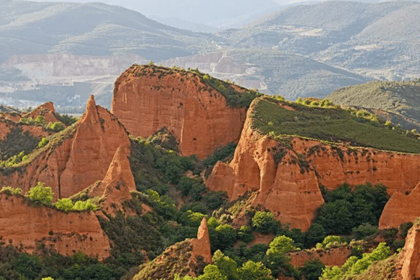 Las Médulas: Guided Walking Tour - Discovering Las Médulas: A Walk Through History and Nature