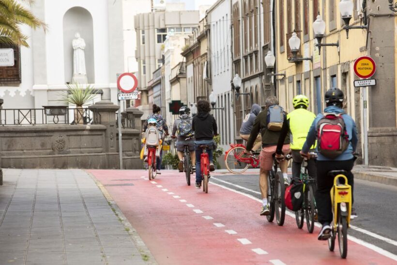 Las Palmas de Gran Canaria: Guided City Tour by Bike - The Sum Up