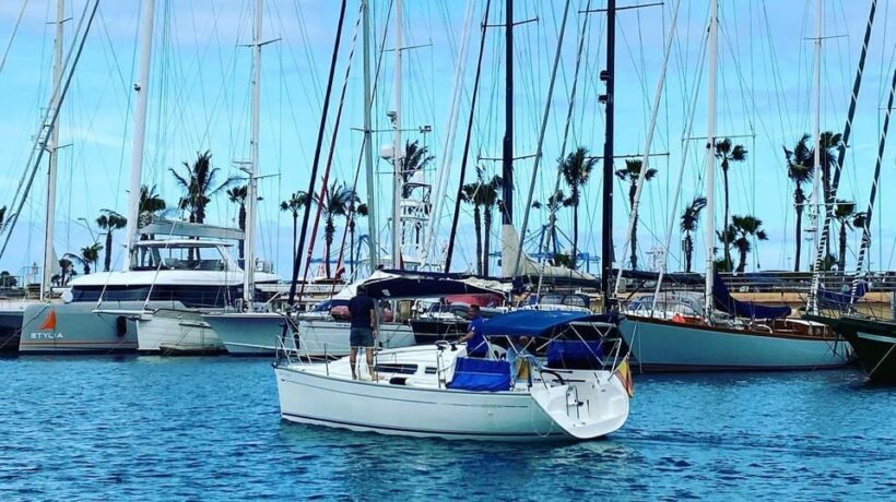 Las Palmas: Learn to sail with our sailboat. - Who Should Book This Tour?