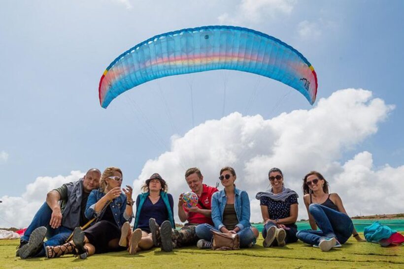 Las Palmas: Paragliding Tandem Flight with Instructor - The Experience of the Views and the Flight