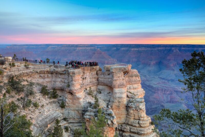 Las Vegas 2-Day Grand Canyon Railway Bearizona Meteor Crater - In-Depth Look at the Itinerary and Attractions