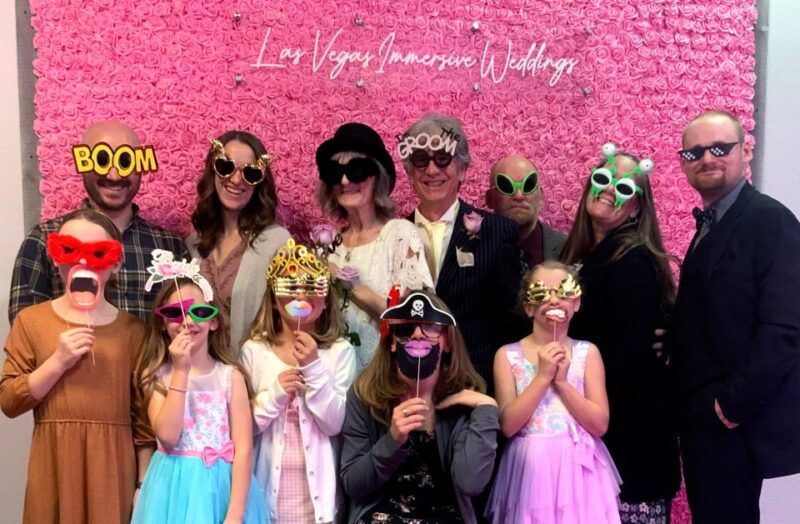 Las Vegas: Area 51 Wedding Ceremony + Stunning Photography - Who Should Consider This Experience?