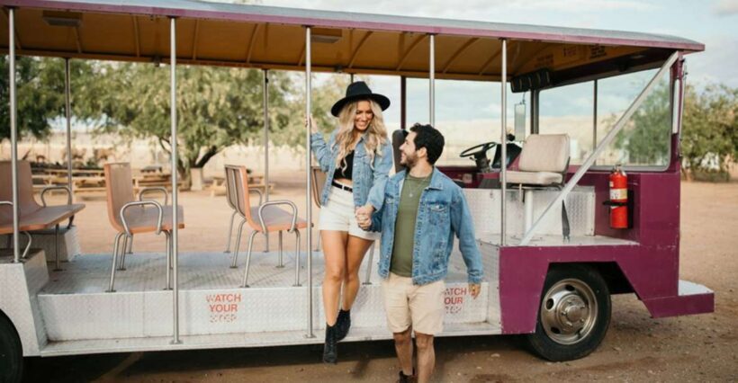 Las Vegas: Camel Safari Zoo Safari Tram Tour - Key Points