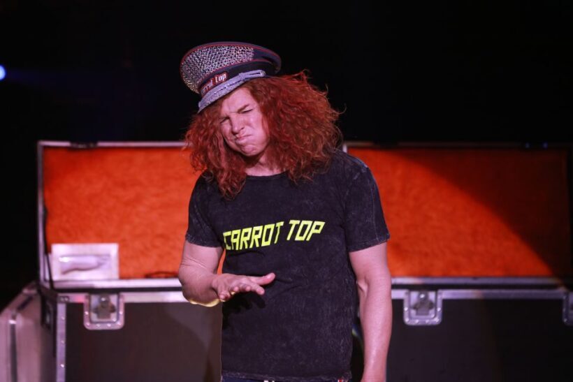 Las Vegas: Carrot Top at Luxor Hotel & Casino - Meeting Carrot Top in Person