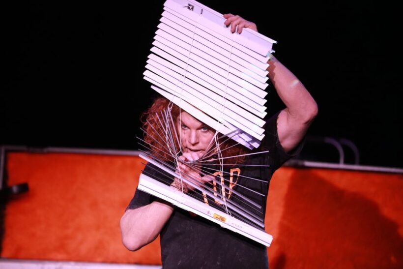 Las Vegas: Carrot Top at Luxor Hotel & Casino - FAQs