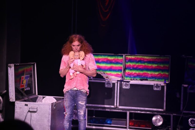 Las Vegas: Carrot Top at Luxor Hotel & Casino - What to Expect When You Attend