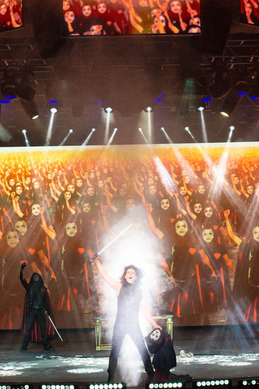 Las Vegas: Criss Angel MINDFREAK® Show at Planet Hollywood - Who Should Consider This Show?
