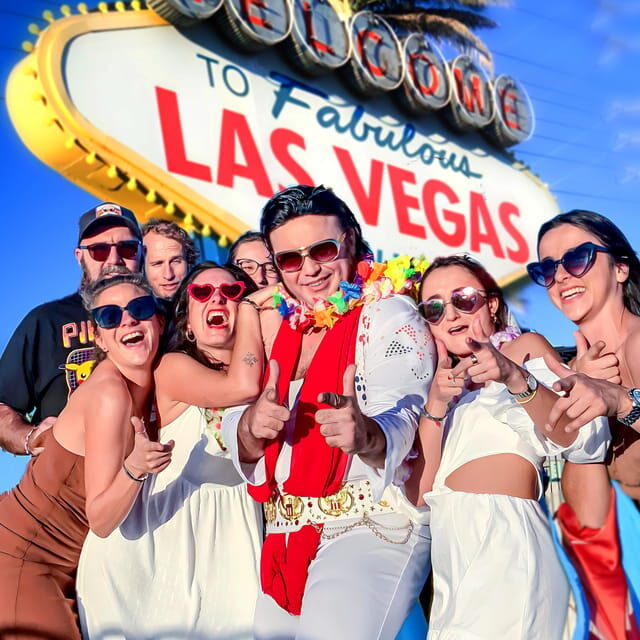 Las Vegas: Elvis Wedding with Las Vegas Sign Photos Included - An Overview of the Elvis Wedding Experience in Las Vegas