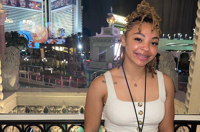 Las Vegas Fremont Street Bar Crawl - Pricing & Value