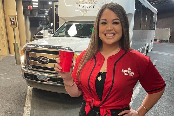 Las Vegas Fremont Street Bar Crawl - Who Would Enjoy This Tour?