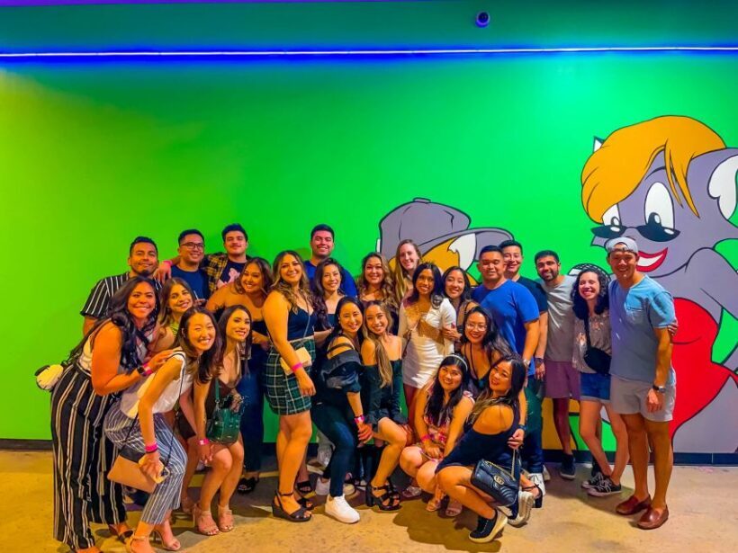Las Vegas Fremont Street Bar Crawl (party bus add-on option) - The Party Bus Add-On
