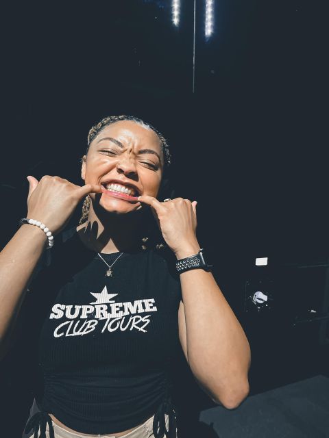 Las Vegas Fremont Street Bar Crawl - Key Points