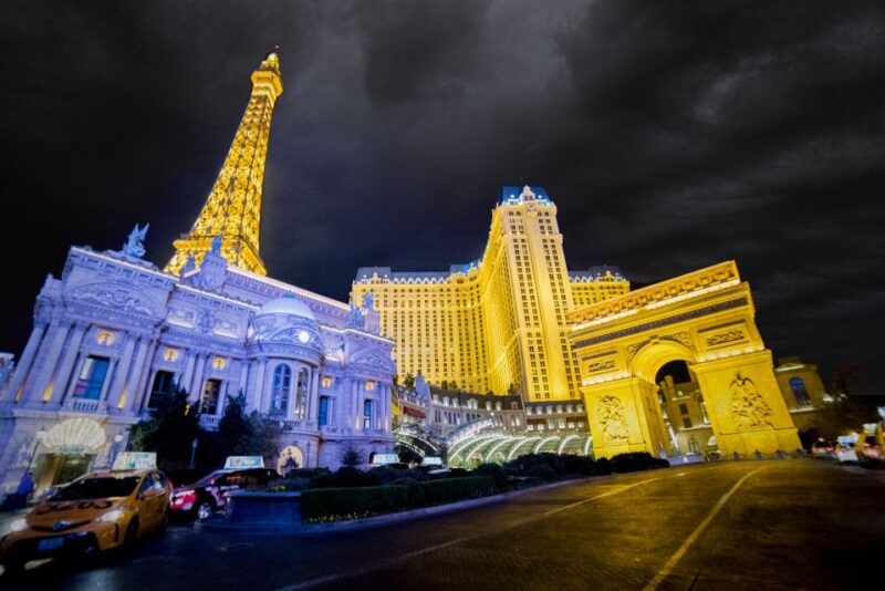 Las Vegas: Gangsters, Glitz, and Gore Ghost Tour - Practical Details and Tips