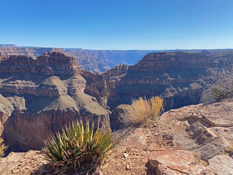 Las Vegas: Grand Canyon Helicopter Ride, Boat Tour & Skywalk - FAQ
