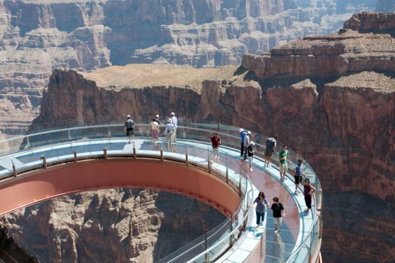 Las Vegas: Grand Canyon West Bus Tour with Guided Walk - The Pros and Cons: A Balanced Perspective