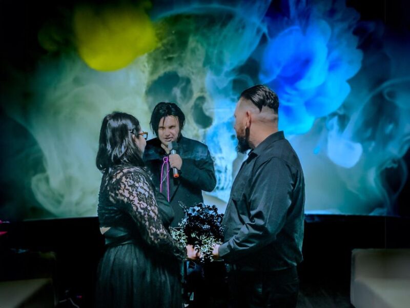 Las Vegas: Haunted House Wedding Ceremony + Photography - The Sum Up