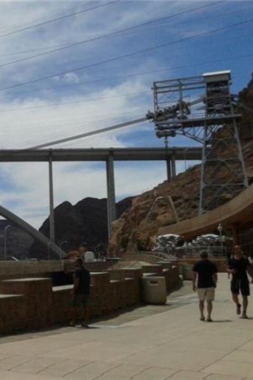 Las Vegas: Hoover Dam Guided Tour in Spanish - Key Points