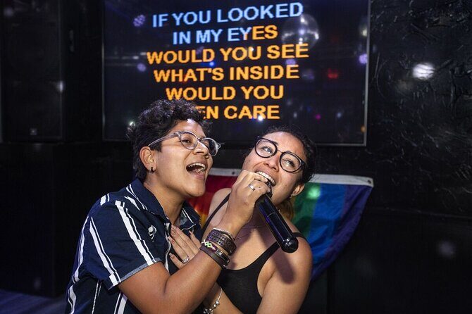 Las Vegas Karaoke Party Bus Private Tour - Exploring the Tour Itinerary in Detail