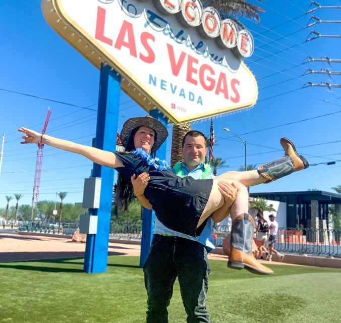 Las Vegas: Las Vegas Sign + 7 Magic Mountains + Photoshoot - Why This Tour Is Worth Considering
