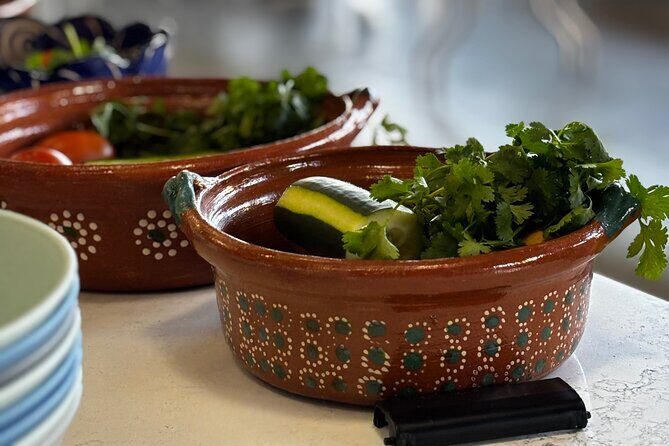 Las Vegas Mexican Salsa & Cooking Experience with Celebrity Chef - Who Would Love This Experience?