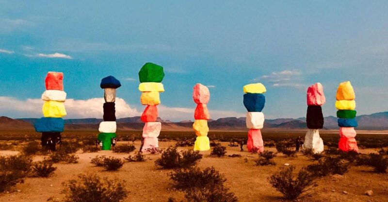 Las Vegas: Mojave, Red Rock Sign and 7 Magic Mountains Tour - Practical Tips for Travelers