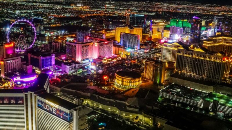 Las Vegas: Night Helicopter Flight over Las Vegas Strip - Who Will Love This Tour?