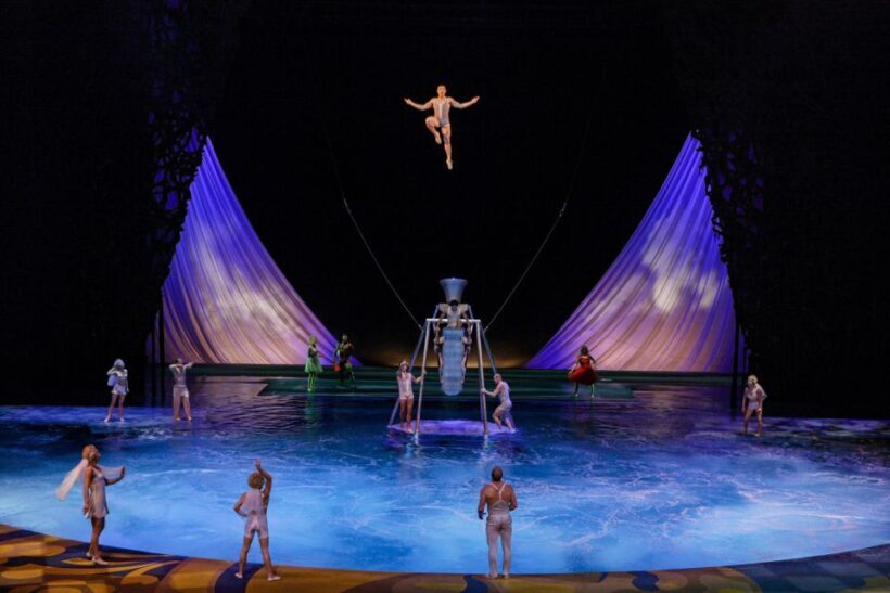 Las Vegas: O by Cirque du Soleil at Bellagio - The Sum Up: Who Should Consider This Experience?