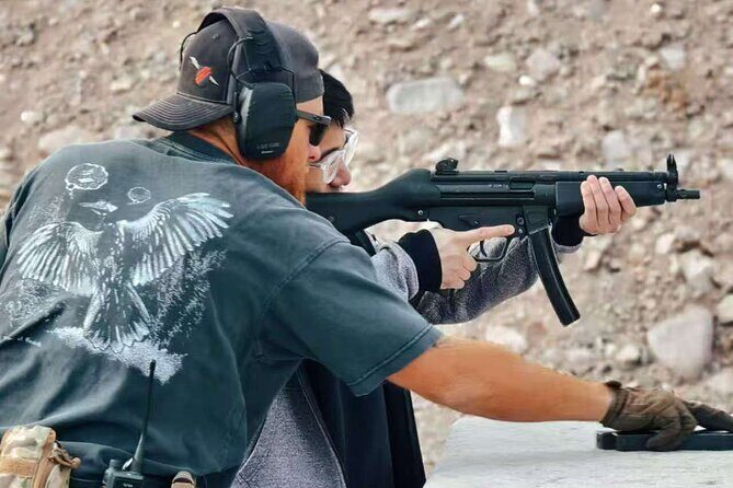 Las Vegas Outdoor Shooting with Full-Auto & Expert Instructor - Key Points