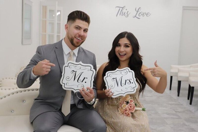 Las Vegas: Paradise Wedding Chapel Quickie Sign & Go Wedding - What to Expect From the Process