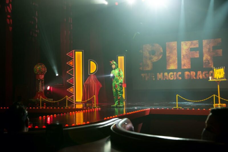 Las Vegas: Piff the Magic Dragon Show at the Flamingo - The Experience of Watching Piff and Mr. Piffles