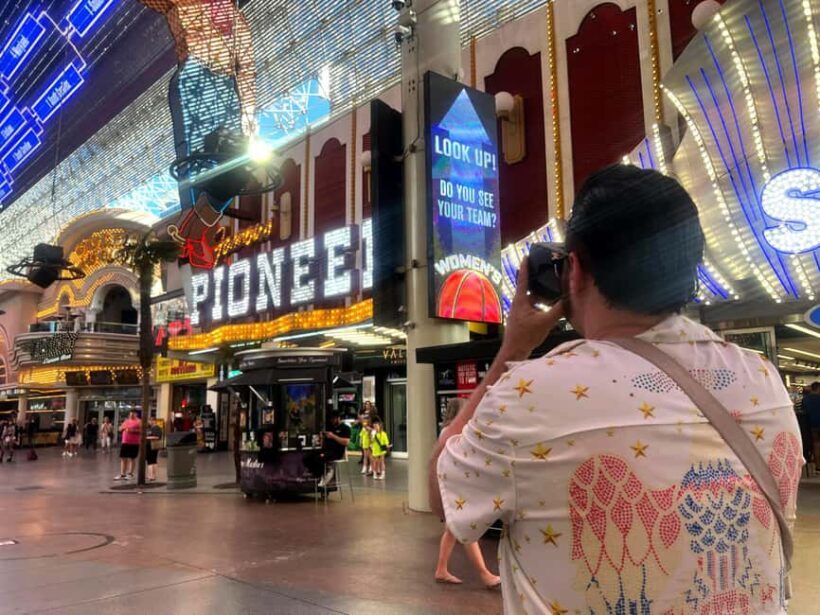 Las Vegas: Polaroid Photo Walking Tour in Vintage Downtown - What to Expect: A Closer Look at the Itinerary