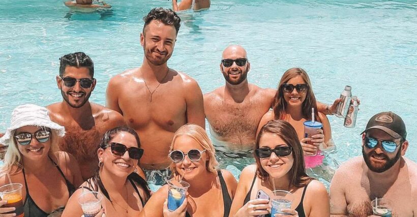 Las Vegas: Pool Crawl with Free Drinks on the Party Bus - Logistics and Practicalities