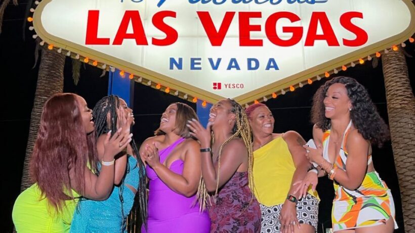 Las Vegas: Private Party Bus Tour Of Vegas Strip w Champagne - FAQ
