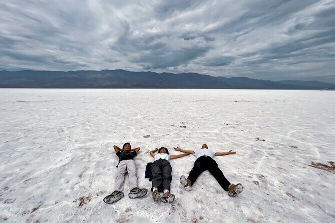 Las Vegas Private Small Group Family Tour at Death Valley - Exploring the Itinerary in Detail