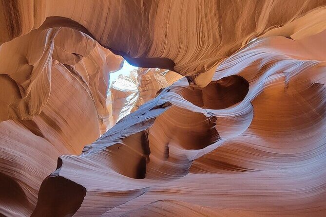 Las Vegas Private Tour: Antelope Canyon & Horseshoe Bend(6 seats) - Who Should Consider This Tour?
