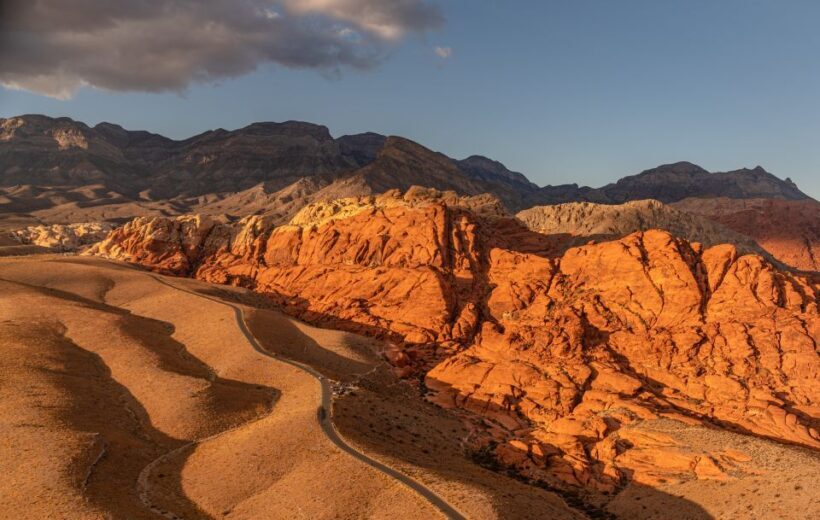 Las Vegas: Red Rock Canyon Helicopter Landing Tour - Itinerary Breakdown: What You’ll Experience
