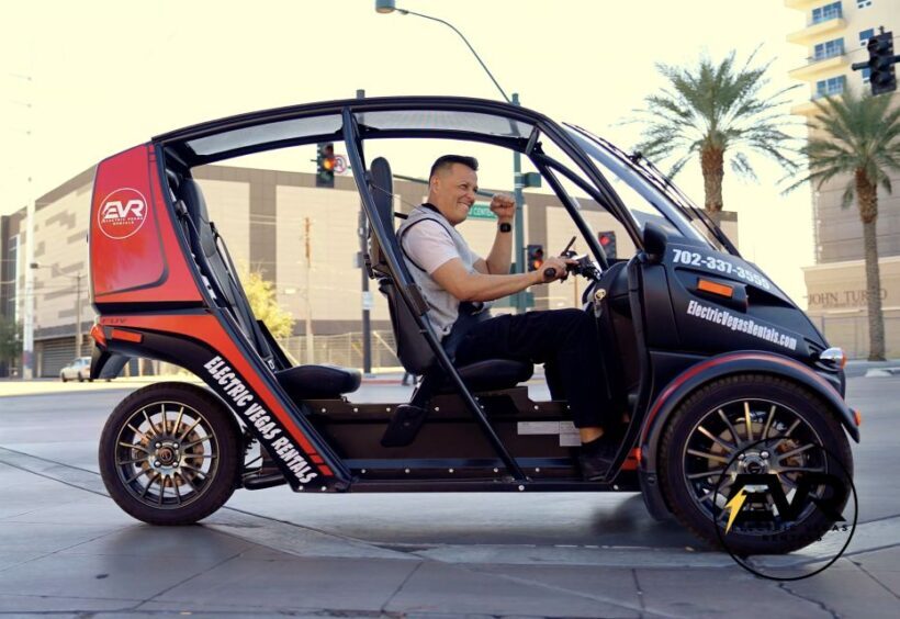 Las Vegas: Self-Drive Strip Tour in an Electric EVR car - A Closer Look at the Self-Drive Strip Tour