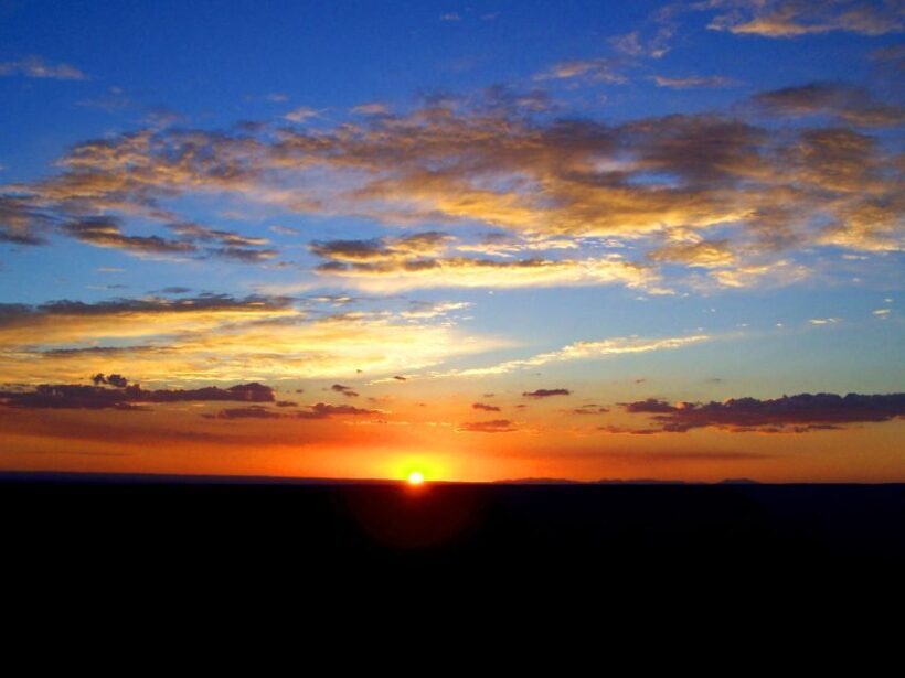 Las Vegas: Small-Group Grand Canyon South Rim Sunset Tour - Starting Out: Comfortable Pickup and Scenic Drive