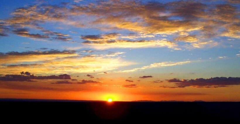 Las Vegas: Small-Group Grand Canyon South Rim Sunset Tour - Reaching the Grand Canyon: The Heart of the Tour
