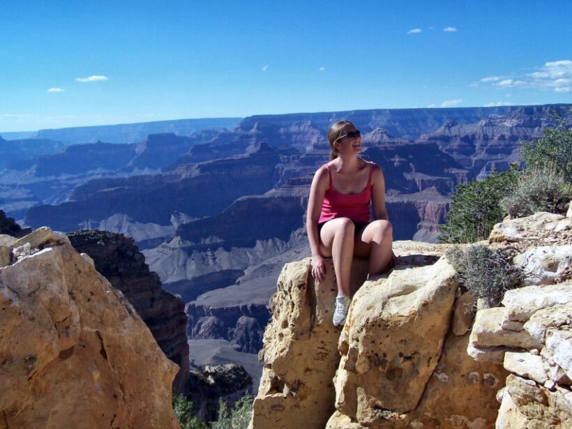 Las Vegas: Small-Group Grand Canyon South Rim Sunset Tour - Sunset at Yavapai Point: The Grand Finale