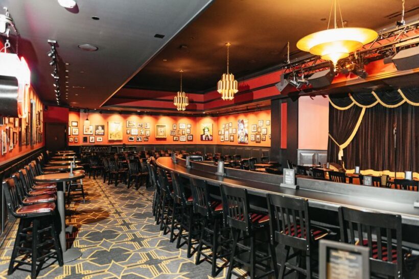 Las Vegas Strip: Brad Garretts Comedy Club at MGM Grand - Authenticity and Authentic Experiences