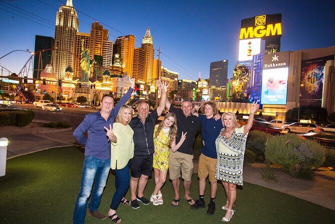 Las Vegas Strip by SUV Stretch Limo with Personal Photographer - The Photography Package